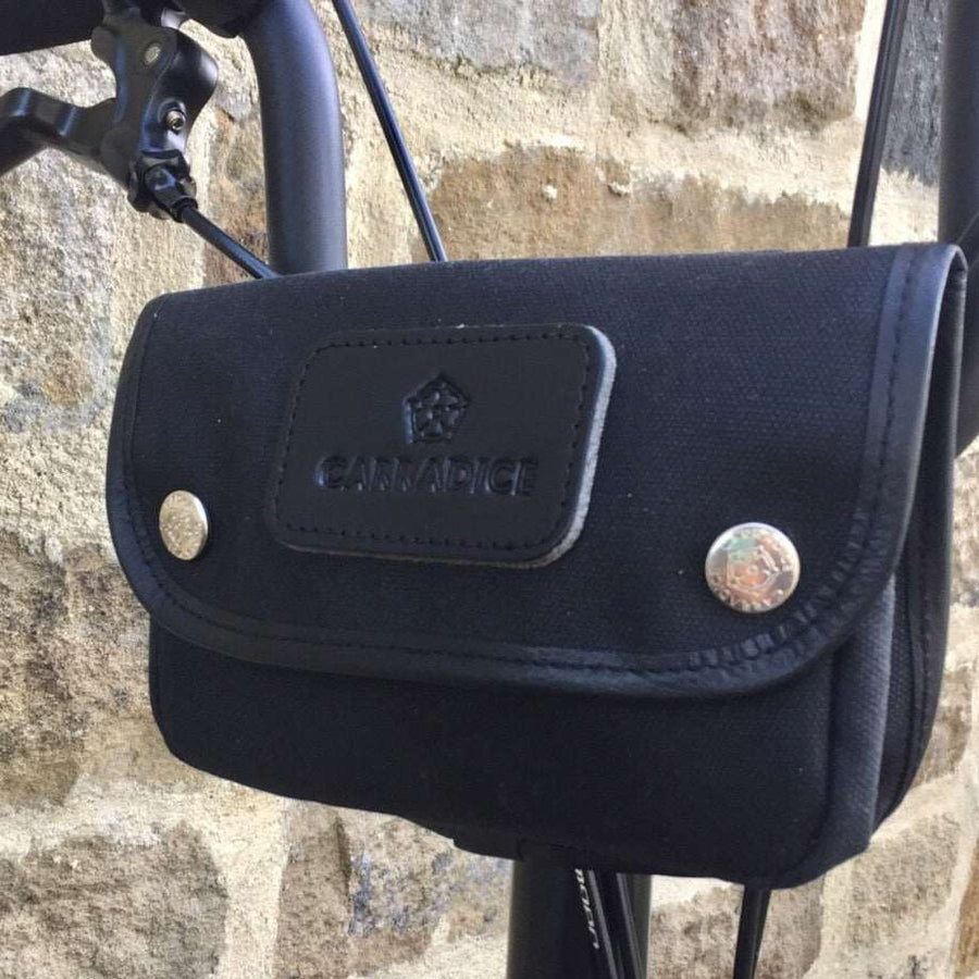 Sturdy Bike Saddle Bags (Easy-to-attach) - Carradice