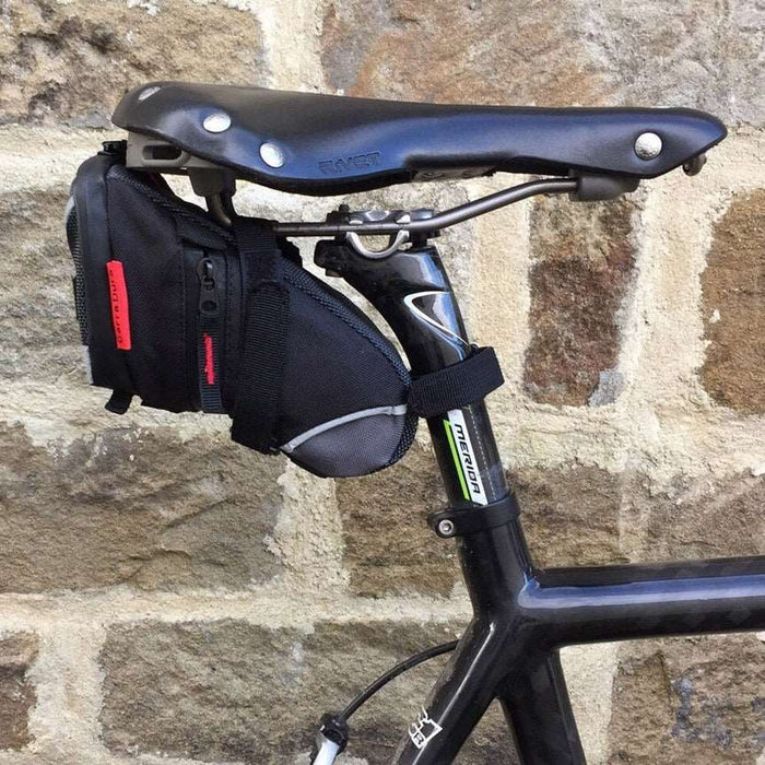 Sturdy Bike Saddle Bags (Easy-to-attach) - Carradice