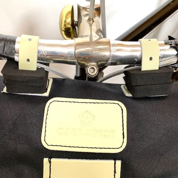 Sturdy Bike Saddle Bags (Easy-to-attach) - Carradice